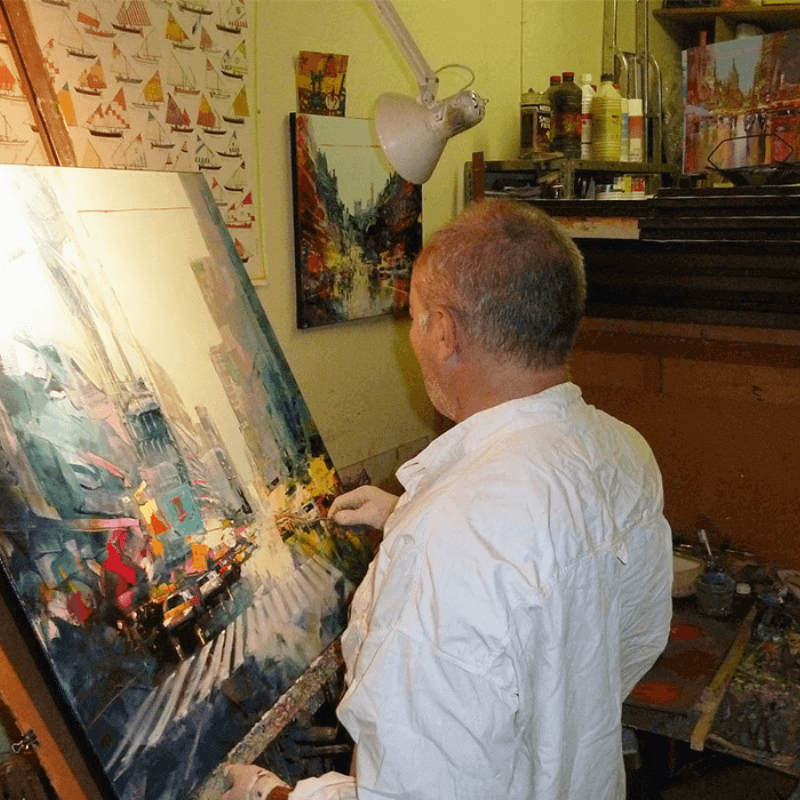 Focus on the artist Frederic Thiery at Carré d'artistes